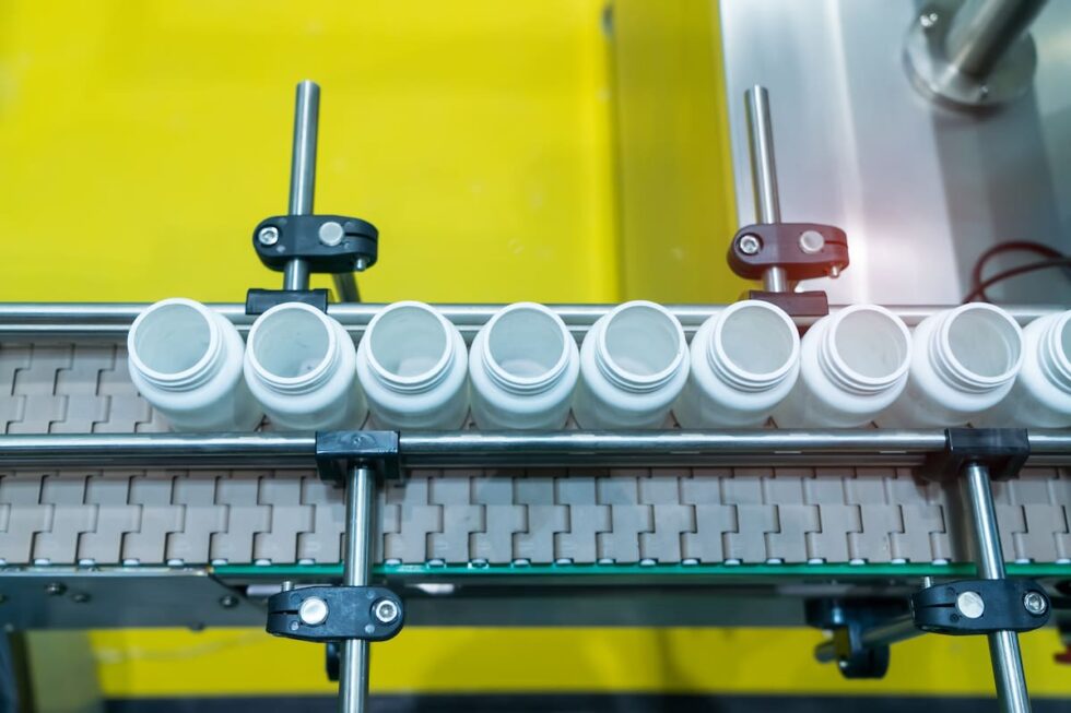 Industrial plastic conveyors systems - Engtechnik